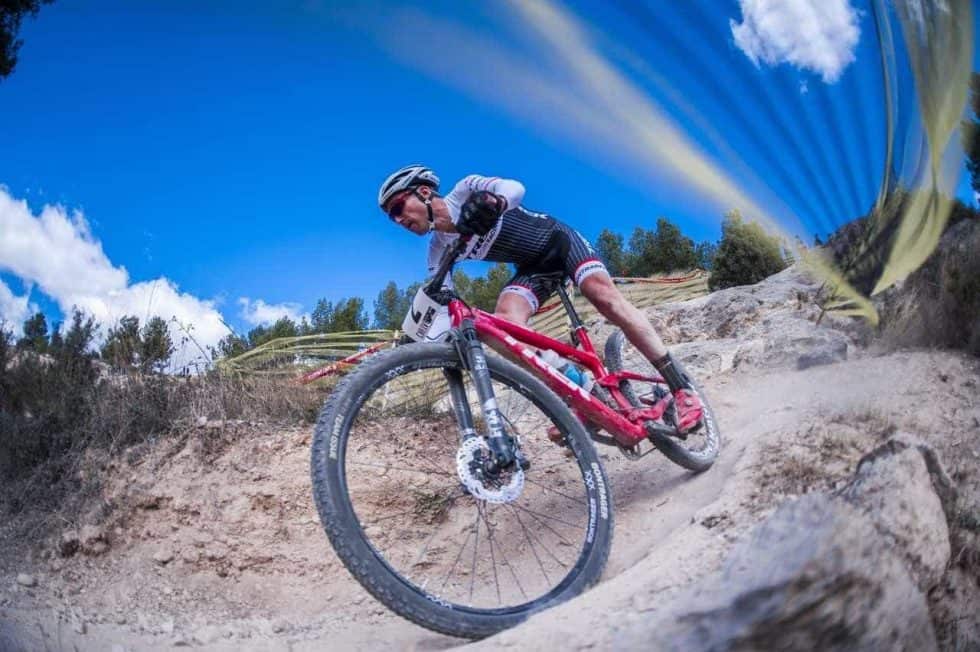 Specialized Versus Trek Mountain Bikes Battle It Out | DIY Mountain Bike