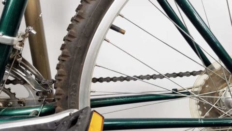 Schrader Valve Tubes Explained | DIY Mountain Bike