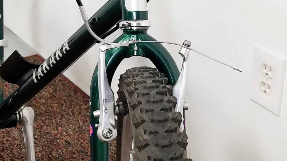 Are Cantilever Brakes and V-Brakes Interchangeable? | DIY Mountain Bike